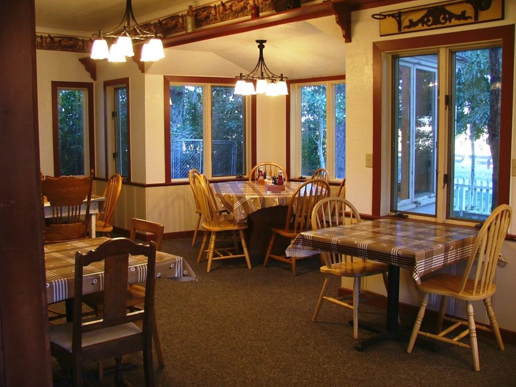 Hunewill Circle H Guest Ranch - The Dude Ranchers Association