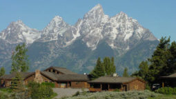 Lost Creek Ranch - The Dude Ranchers Association