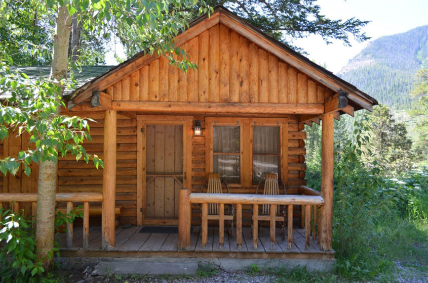 Shoshone Lodge and Guest Ranch - The Dude Ranchers Association
