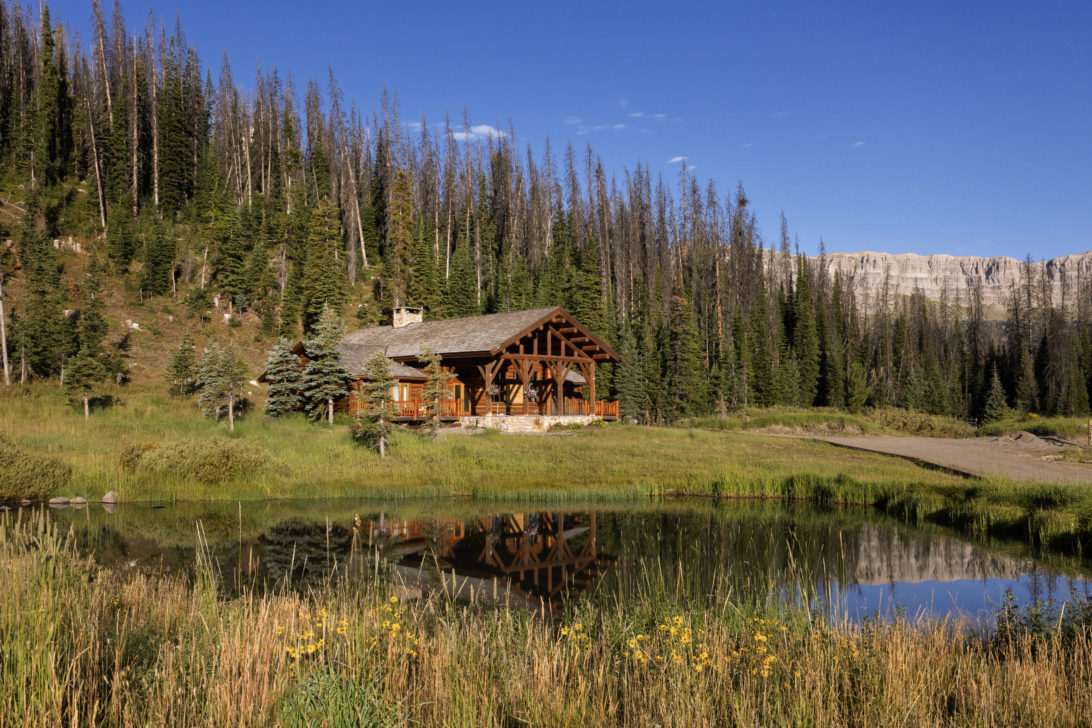 Brooks Lake Lodge & Guest Ranch - The Dude Ranchers Association